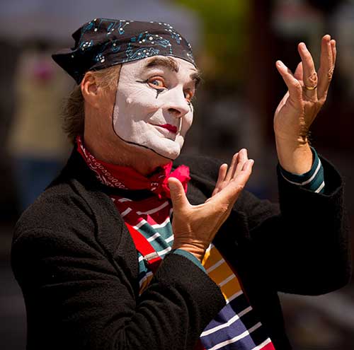 LA STORIA DELLA LETTURA DELLA MIMICA FACCIALE - NeuroComScience ...